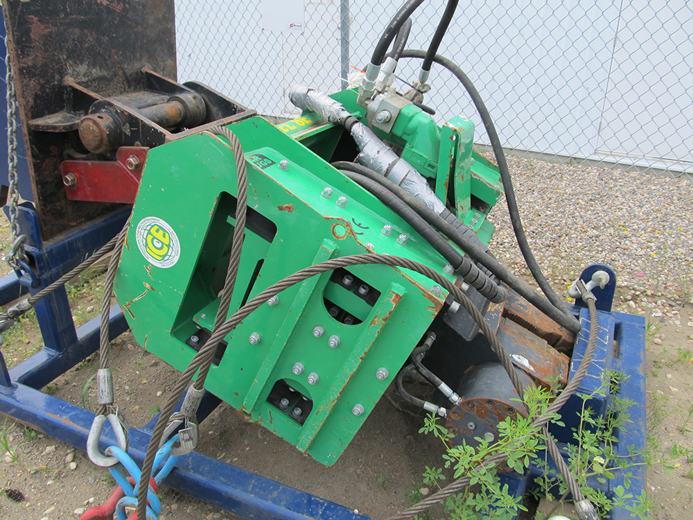 FOR SALE BY OFFER – ICE MODEL 8E EXCAVATOR-MOUNTED VIBRATORY DRIVER ...